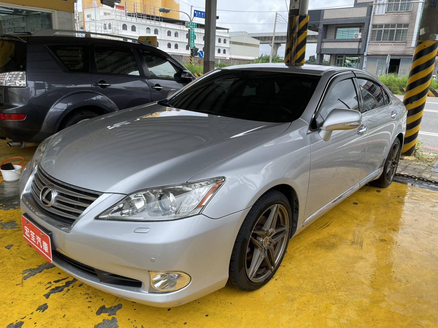 Lexus ES 240豪華版 2011年 中古車(二手車) 28.8萬 - 宏笙汽車商行 - abc好車網